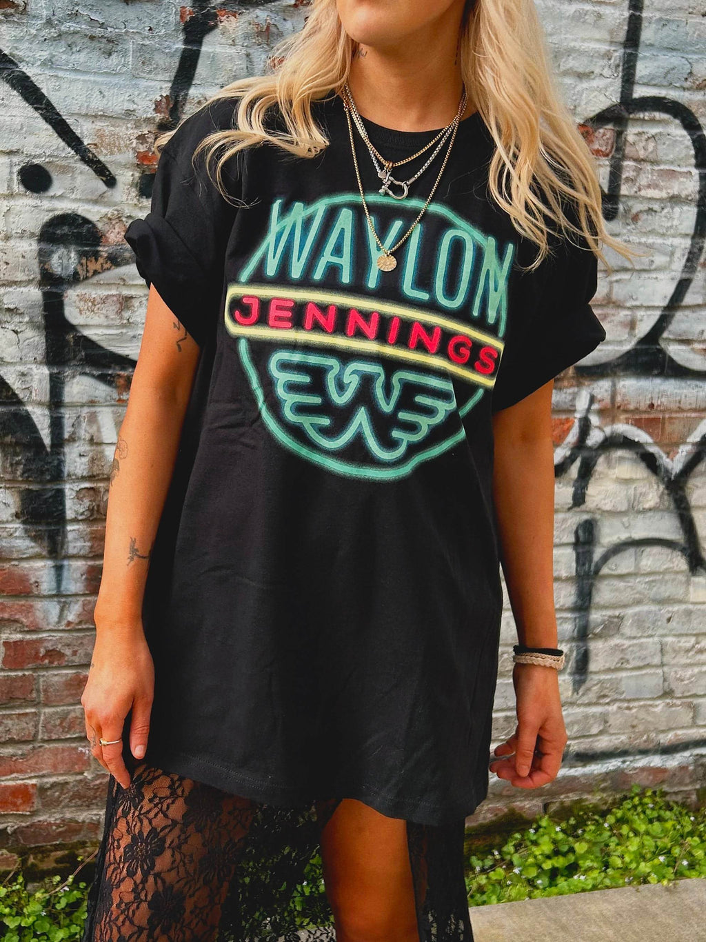 Waylon Jennings Neon Sign T-Shirt – Gold Dogs